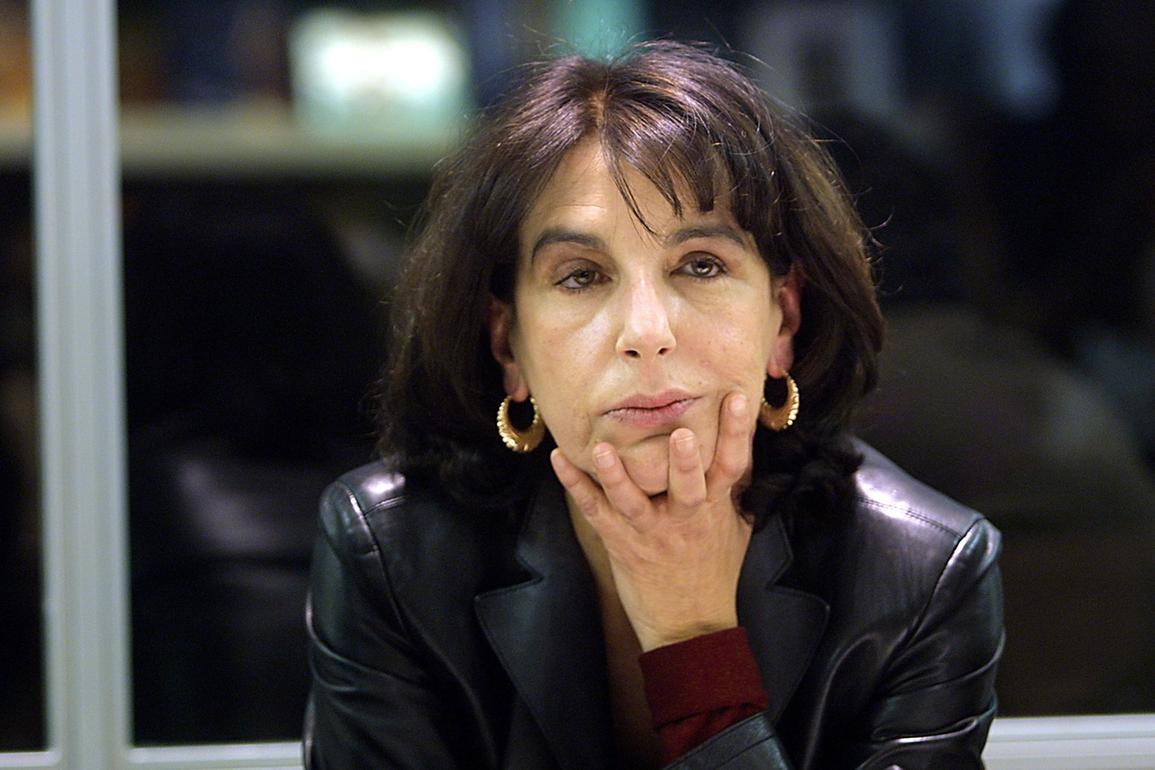 Elisabetta Rasy: «Alle donne dico: la lotta per la nostra libertà non è ...